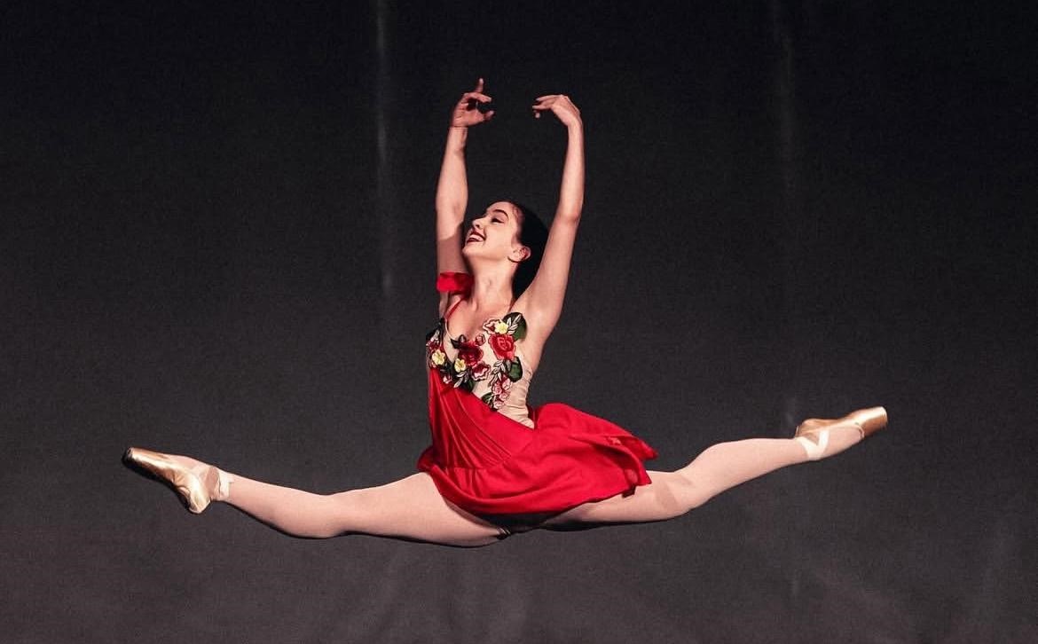 Ana Maria Barroso - Aulas de Ballet Online